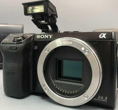 Sony Nex-7 Body 25.000 кадров(не фиксируется вспышка)