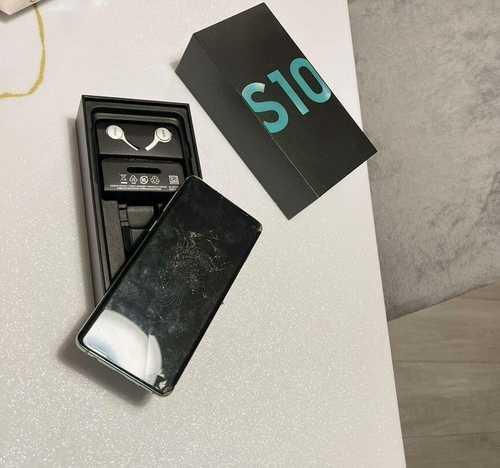 Samsung Galaxy S10, 6/128 ГБ