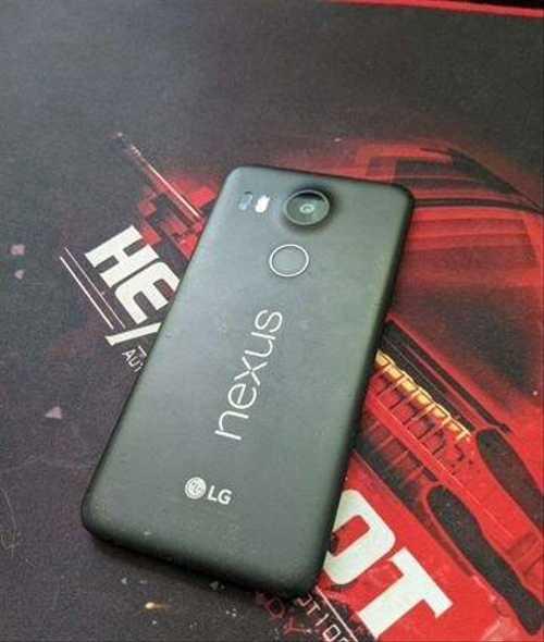 Телефон LG Nexus 5x