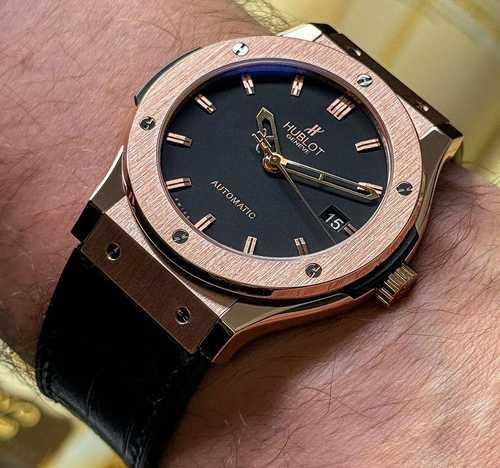 Часы hublot - classic fusion gold 45MM