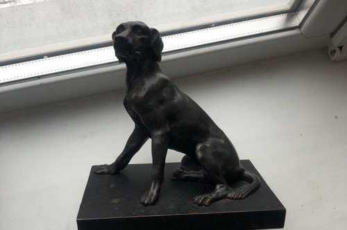 Старинная чугунная статуэтка собаки