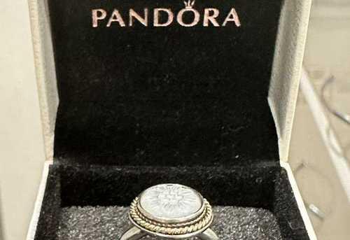 Серебряное кольцо Пандора