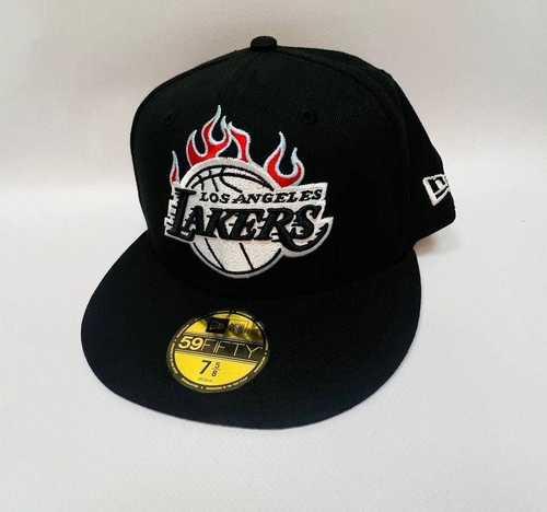 Бейсболка New Era 59Fifty 7 5/8 NBA США
