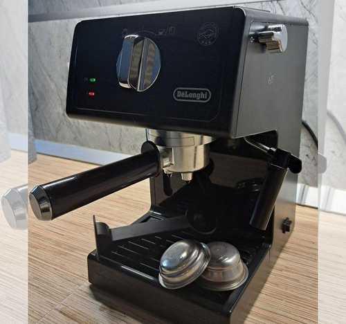 Кофемашина рожковая delonghi