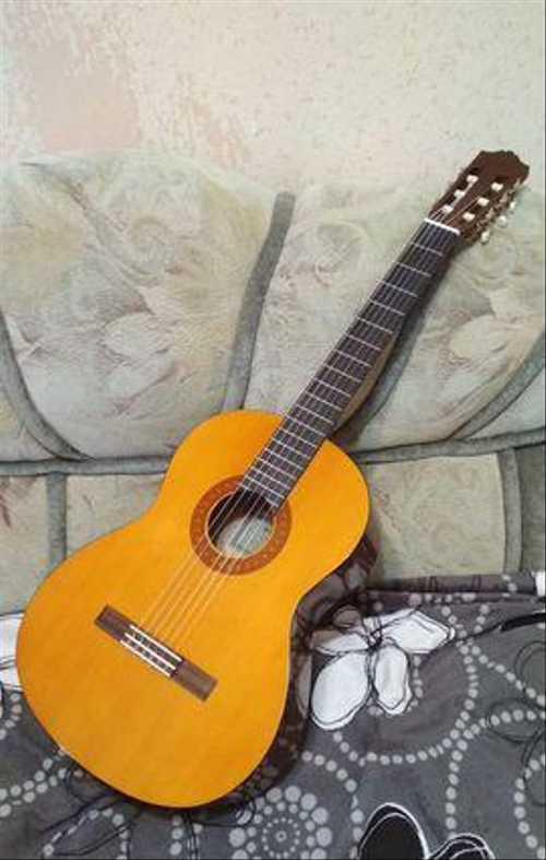 Классическая гитара Yamaha CM-40