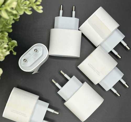 Оригинальные зарядные устройства Apple 20W USB-C
