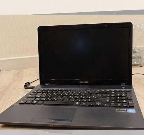 Ноутбук samsung NP270E5E