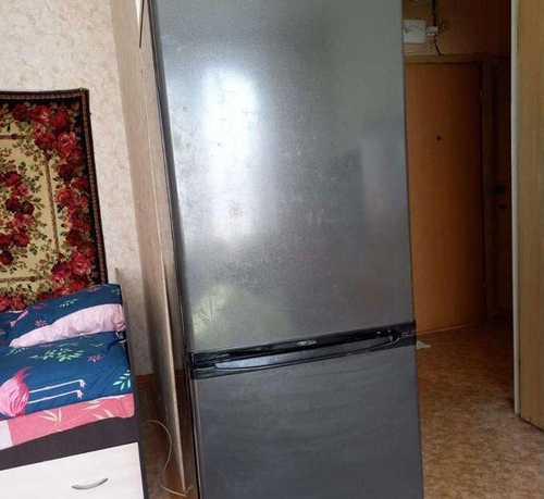 Холодильник б/у stinol-107