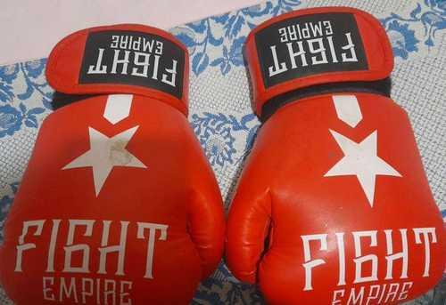 Боксерские перчатки для взрослых