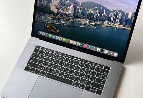 MacBook Pro 15 2018 i7 2.6Ghz 16GB 512GB AMD 560X