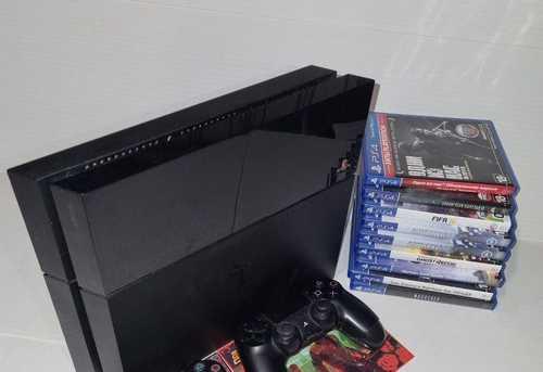 Sony PS4 + 9 дисков + 2 джойстика