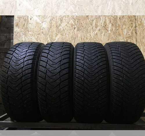 Yokohama Ice Guard IG65 215/55 R16 97T