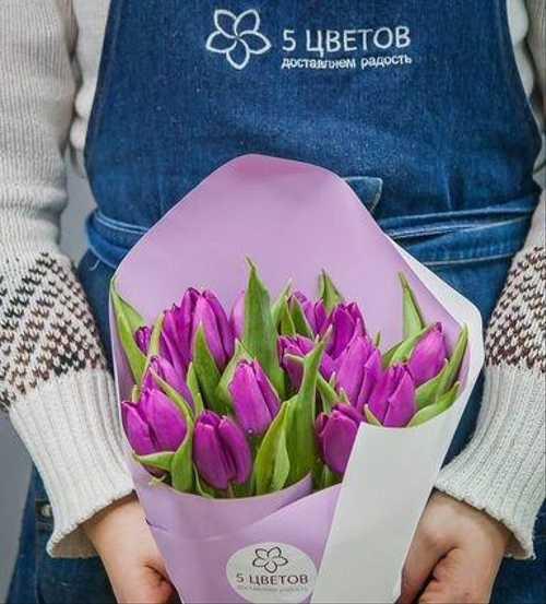 Букет 15 сиреневых тюльпанов, цветы доставка