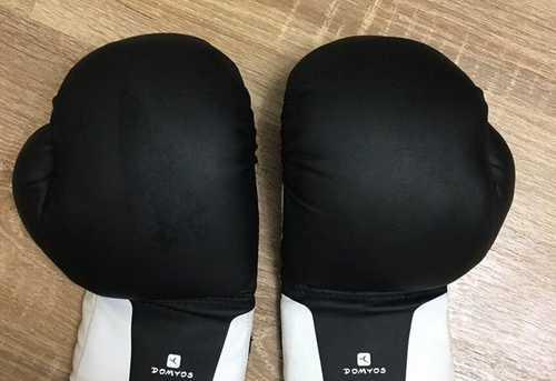 Боксерские перчатки детские Domyos