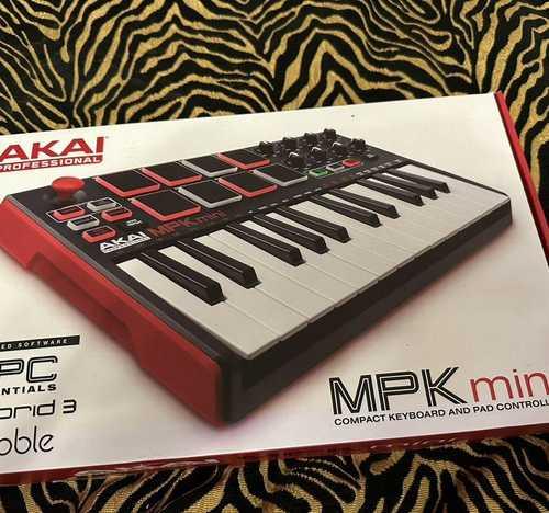 Midi клавиатура akai mpk mini