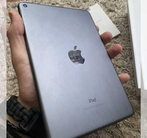 iPad mini 5 2019 256gb cellular