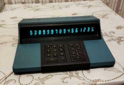 Калькулятор электроника СССР Б3-05 1979