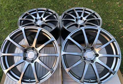 Advan Kreuzer 18*8.0J et45 5*112 Golf Audi Skoda