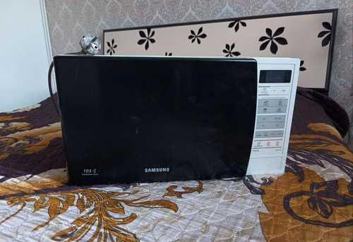 Микроволновка Samsung GW731KR