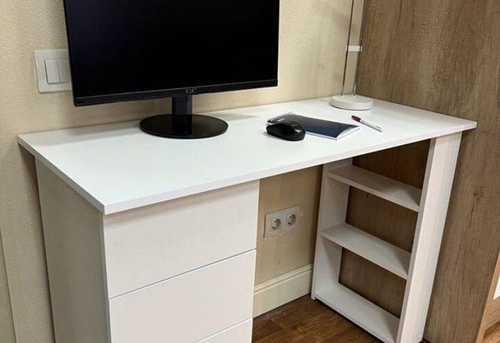 Компьютерный стол новый белый