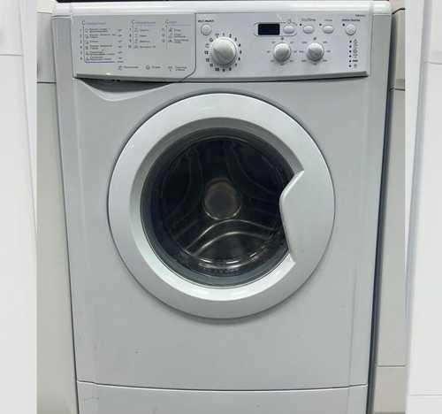 Стиральная машина Indesit iwsd51051