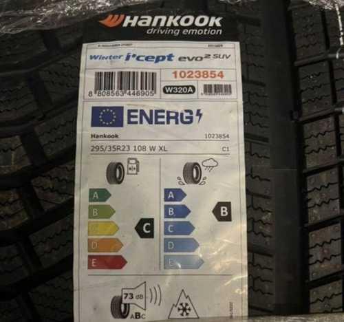 Hankook Winter I'Cept Evo2 W320A SUV 295/35 R23