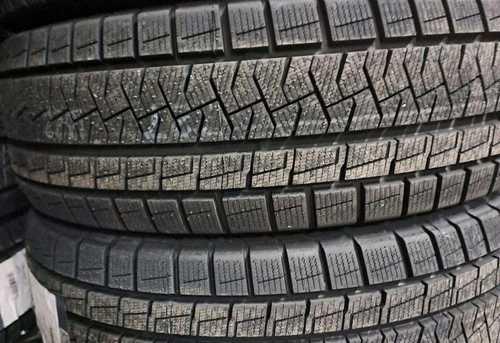 Pirelli Formula Ice FR 195/65 R15