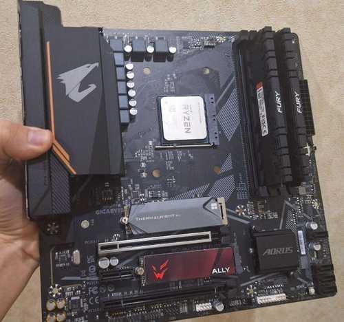 Материнская плата aorus elite b550m am4