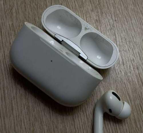 Левый наушник airpods pro 2