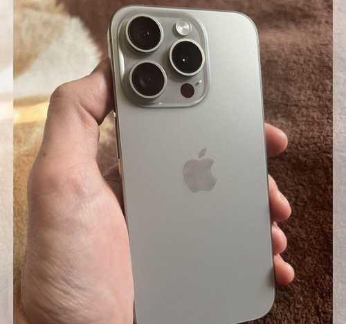 iPhone 15 Pro, 128 ГБ