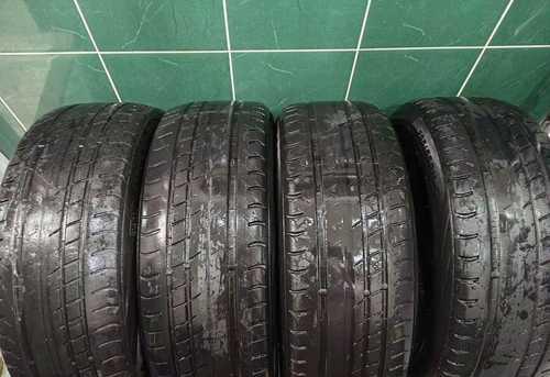 Viatti Strada Asimmetrico V-130 205/55 R16