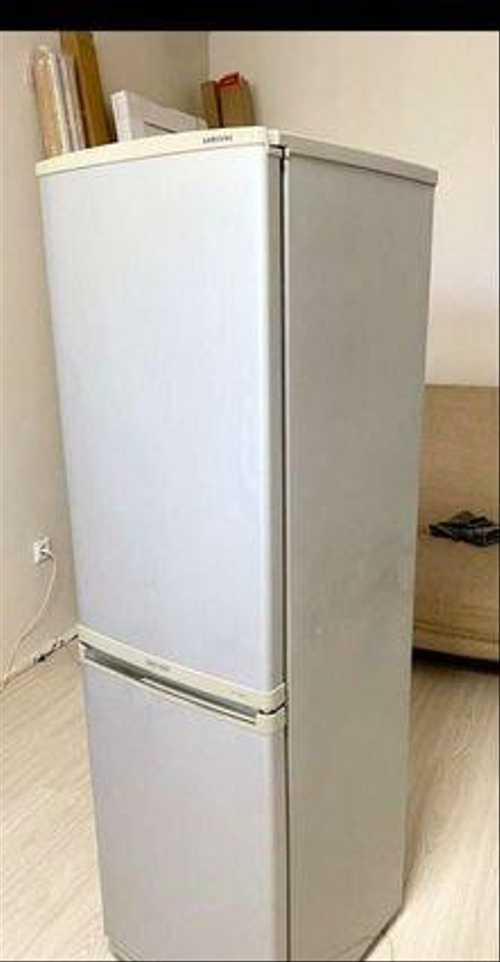 Холодильник бу samsung RL-17mbms