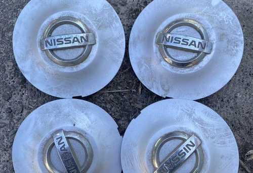 Заглушки на литые диски Nissan Teana
