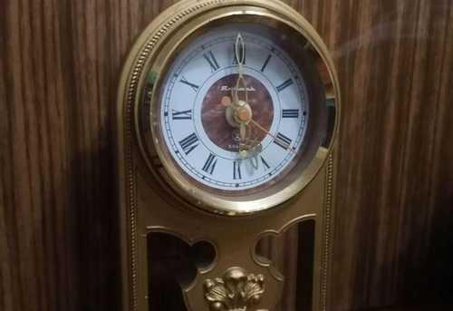 Настольные часы СССР янтарь