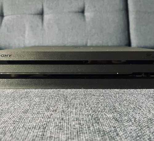 Sony playstation 4 pro (1тб+охлаждающая подставка)