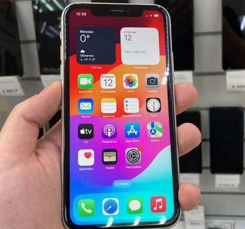 iPhone Xr, 64 ГБ