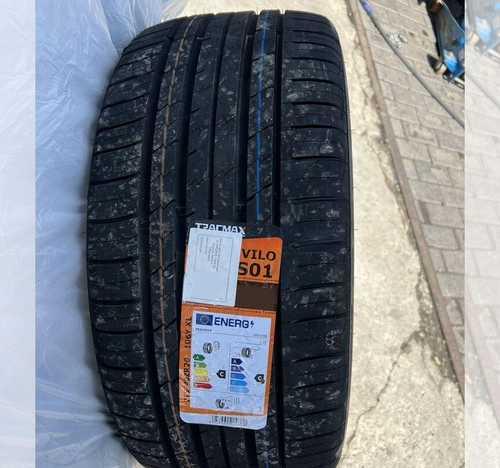 Tracmax X-Privilo RS01  285/50 R20