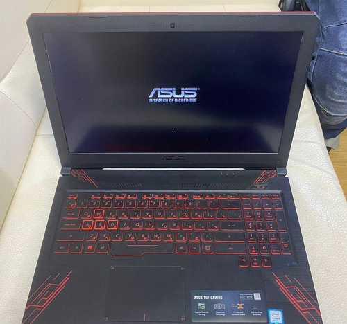 Asus TUF FX504 GTX1050, core I5 8300H/16gb/SSD