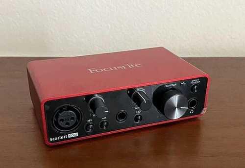 Внешняя звуковая карта Focusrite Scarlett Solo 3rd