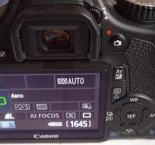 Фотоаппарат Canon 550d и объектив