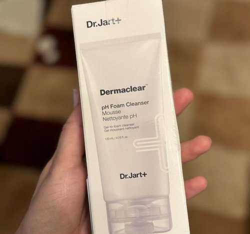 Dr.Jart Dermaclear pH Gel-to-Foam Cleanser