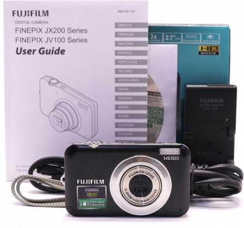 Fujifilm FinePix JV150 в упаковке