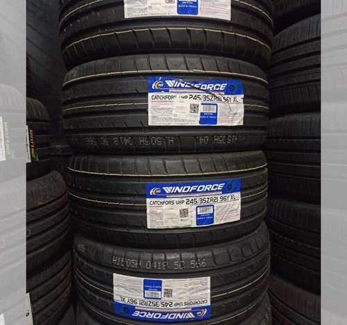 Windforce Catchfors UHP 245/35 R21 96Y