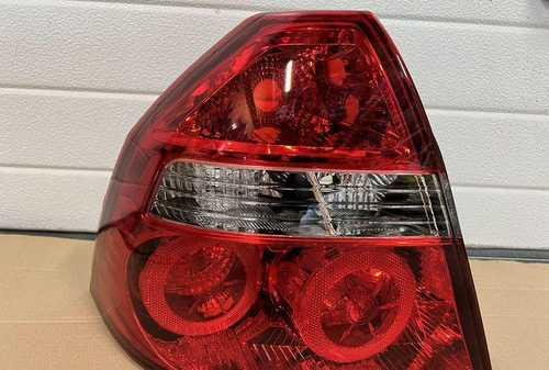 Фонарь задний левый на Chevrolet Aveo T250