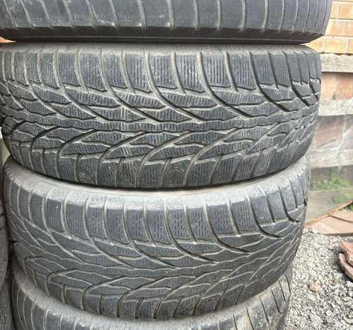Kumho WinterCraft SUV Ice WS51 265/65 R17