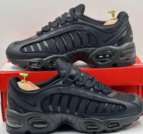 Кроссовки Nike Air Max Tailwind