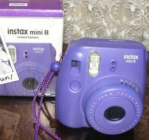 Фотоаппарат моментальной печати Instax mini 8