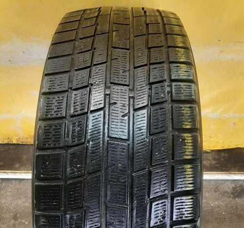 Yokohama Ice Guard IG30 215/45 R17