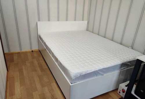 Кровать двухспальная белая Кровать с матрасом