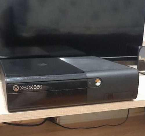 Xbox 360 e прошитый freebot